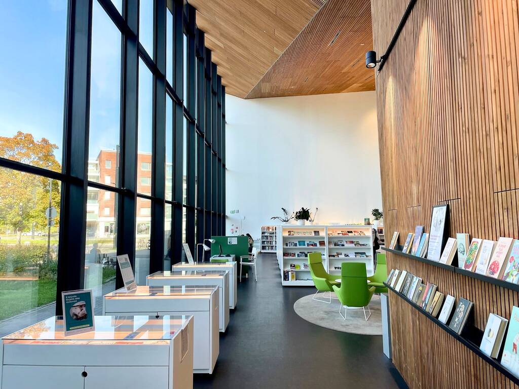 Best Libraries in Helsinki 2025
