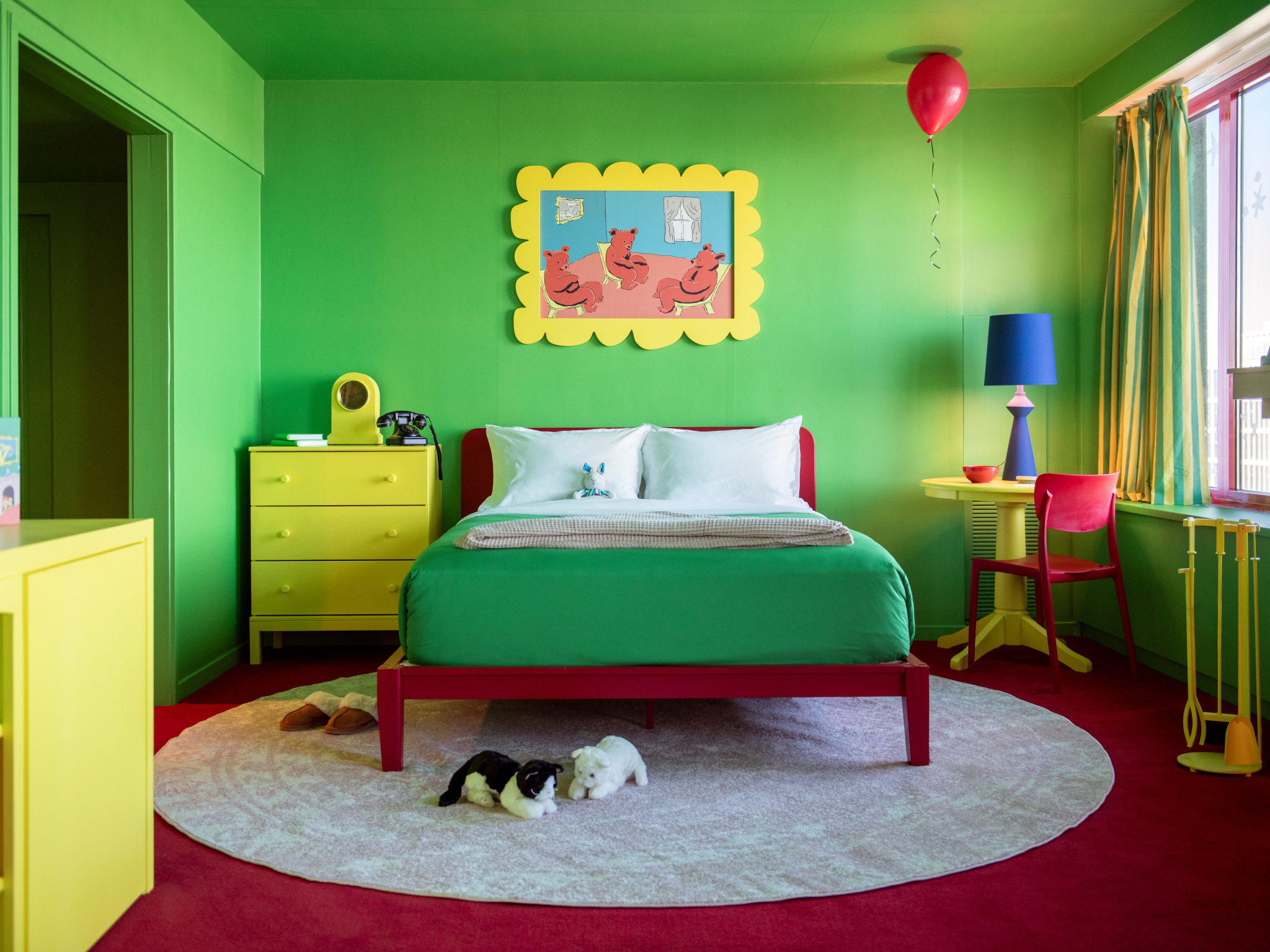 A Boston Hotel Has Transformed One of its Suites Into a Replica of the ...
