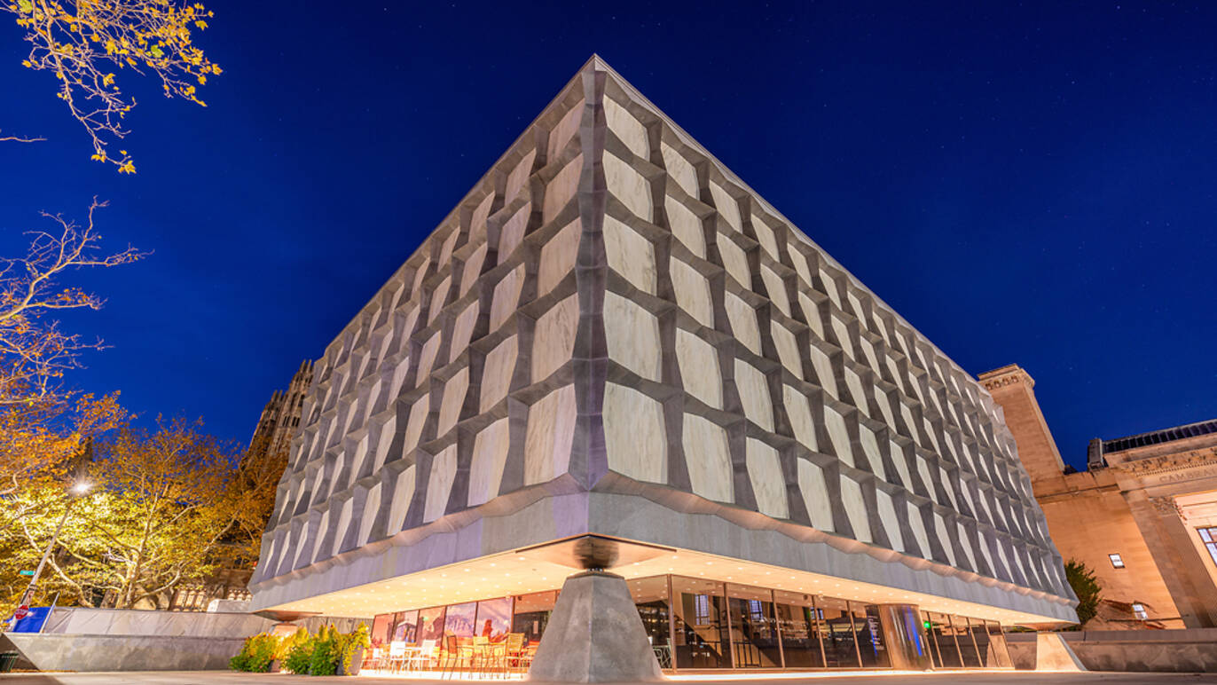11 Most Beautiful Libraries in America