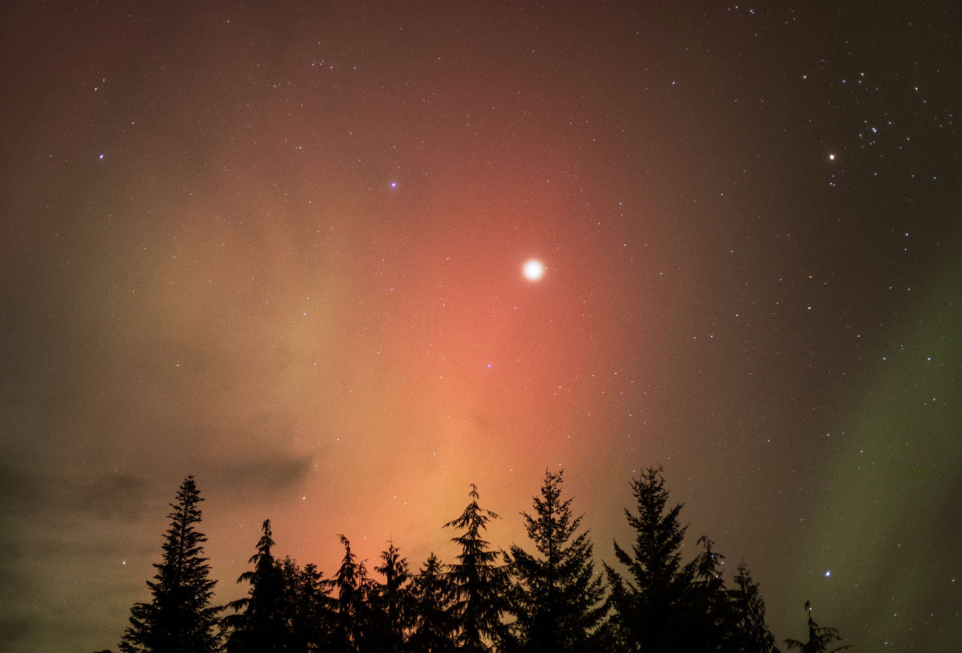 How to See the Northern Lights from the U.S. Tonight