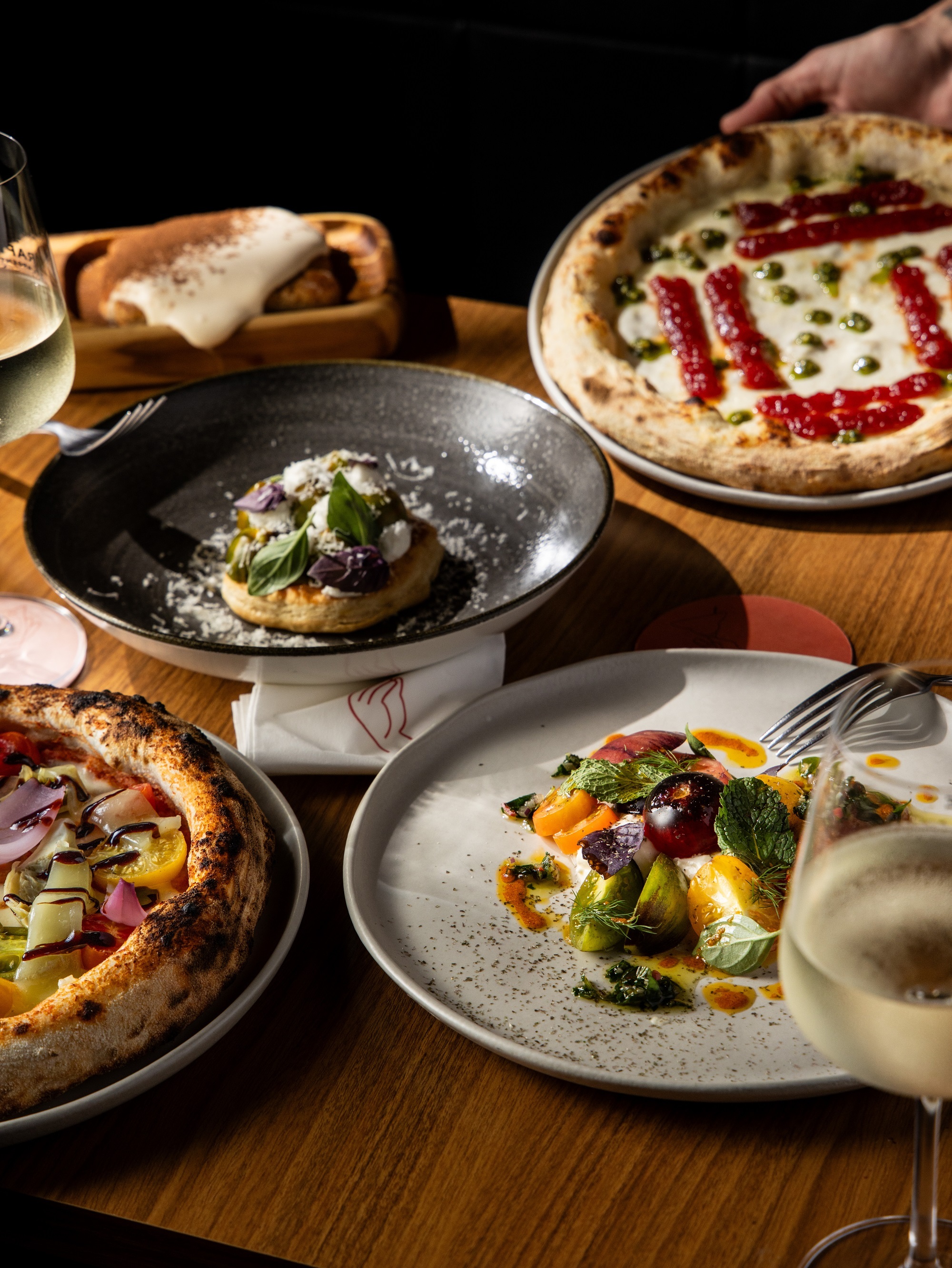 Três jantares a quatro mãos agitam o Rio nesta semana