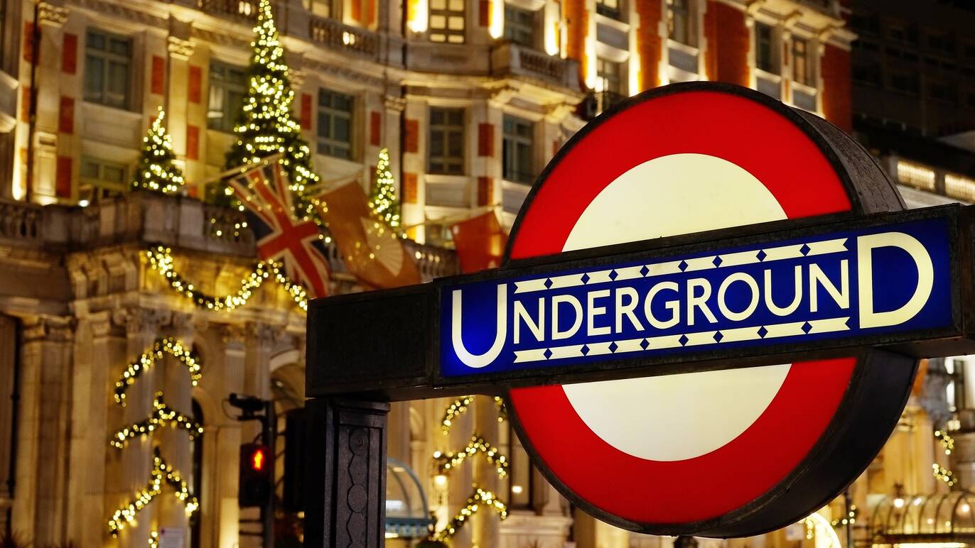 London Travel Disruption This Weekend: Full List of Tube And Train ...