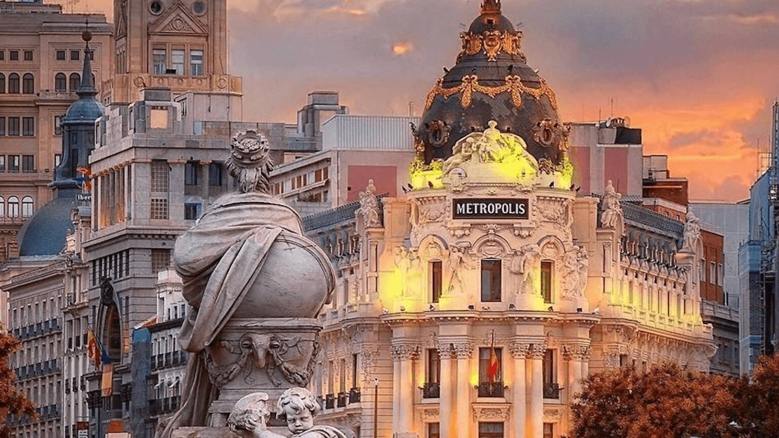 Abre por fin este emblemático y centenario edificio de Madrid: será ...