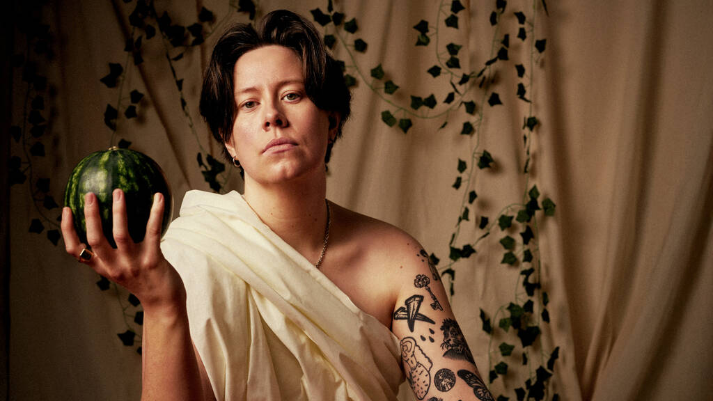 Chloe Petts: Big Naturals, Soho Theatre: Popular comic Petts goes all ...