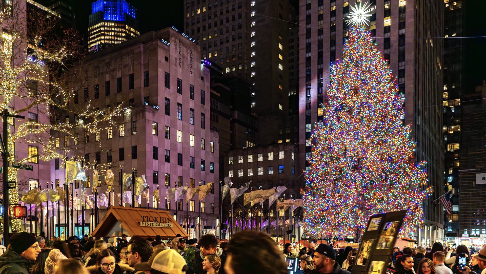 When is the Rockefeller Center Christmas Tree Being Taken Down in 2026?