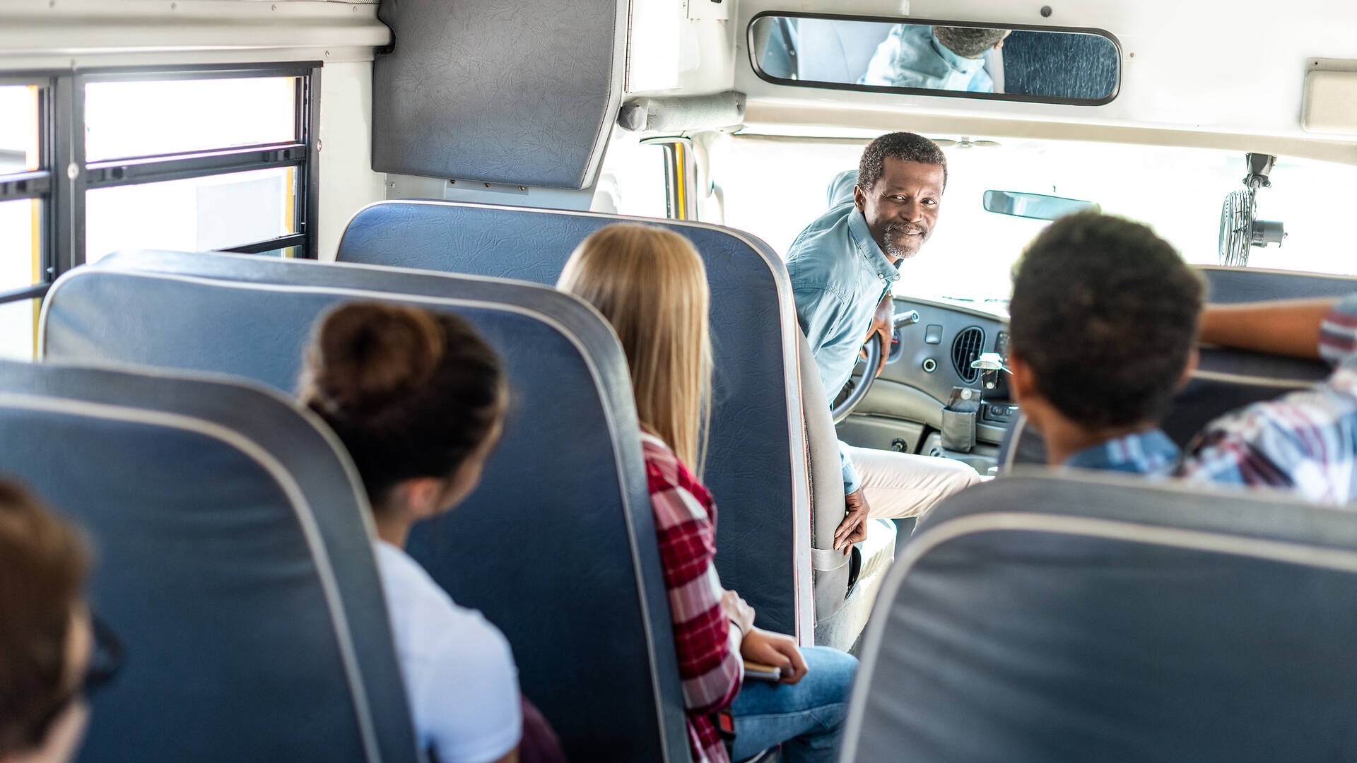 Back to school in Johannesburg: Government puts spotlight on scholar ...