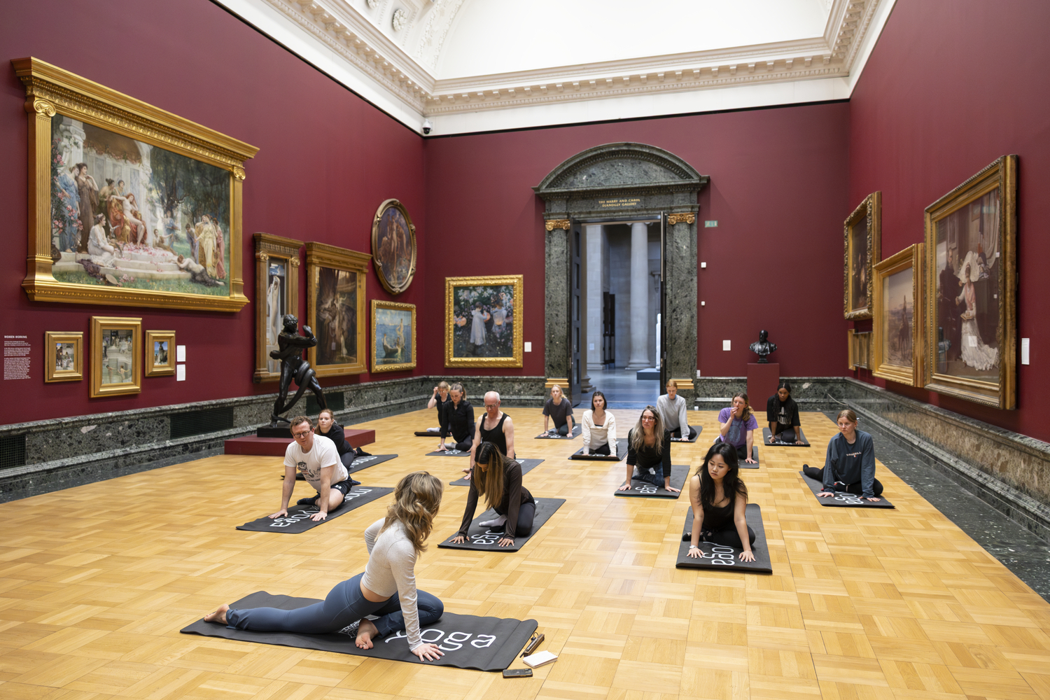 Tate Britain Yoga: Famous London Art Gallery Is Hosting Free Yoga ...