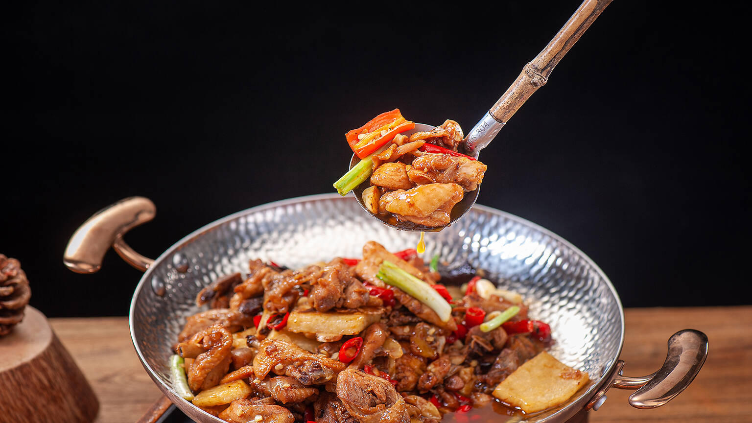 Nong Geng Ji is a New Hunan Restaurant in Queens That Comes From China