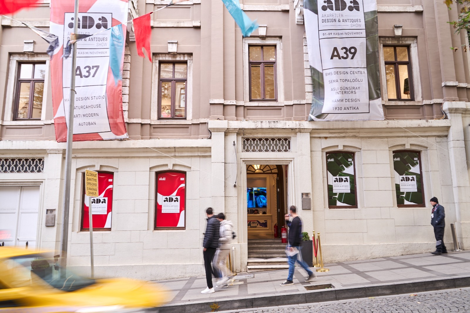 Akaretler Design & Antiques Show