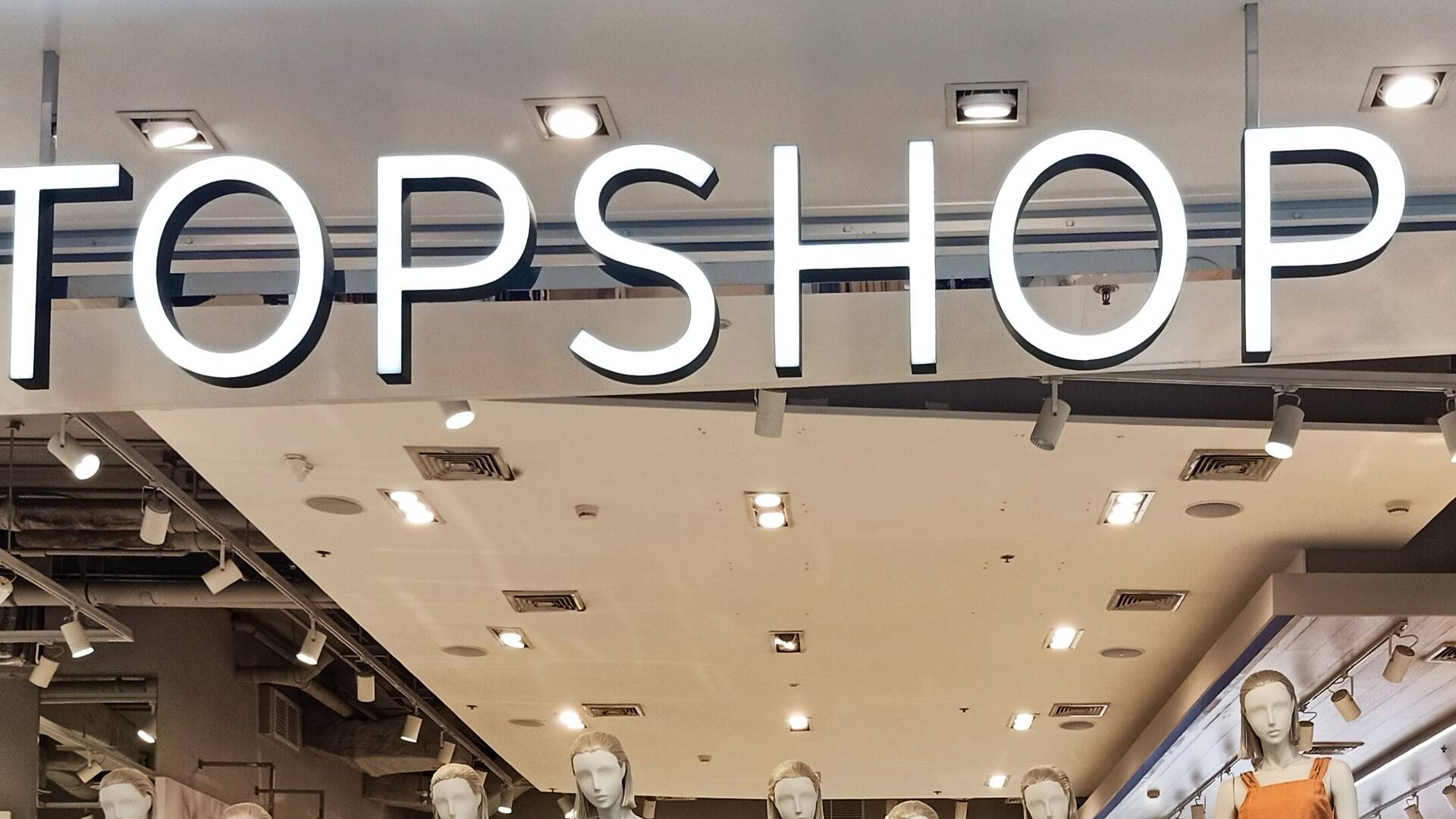 Topshop Has Returned to 7 London Stores – Full List of Locations Where ...