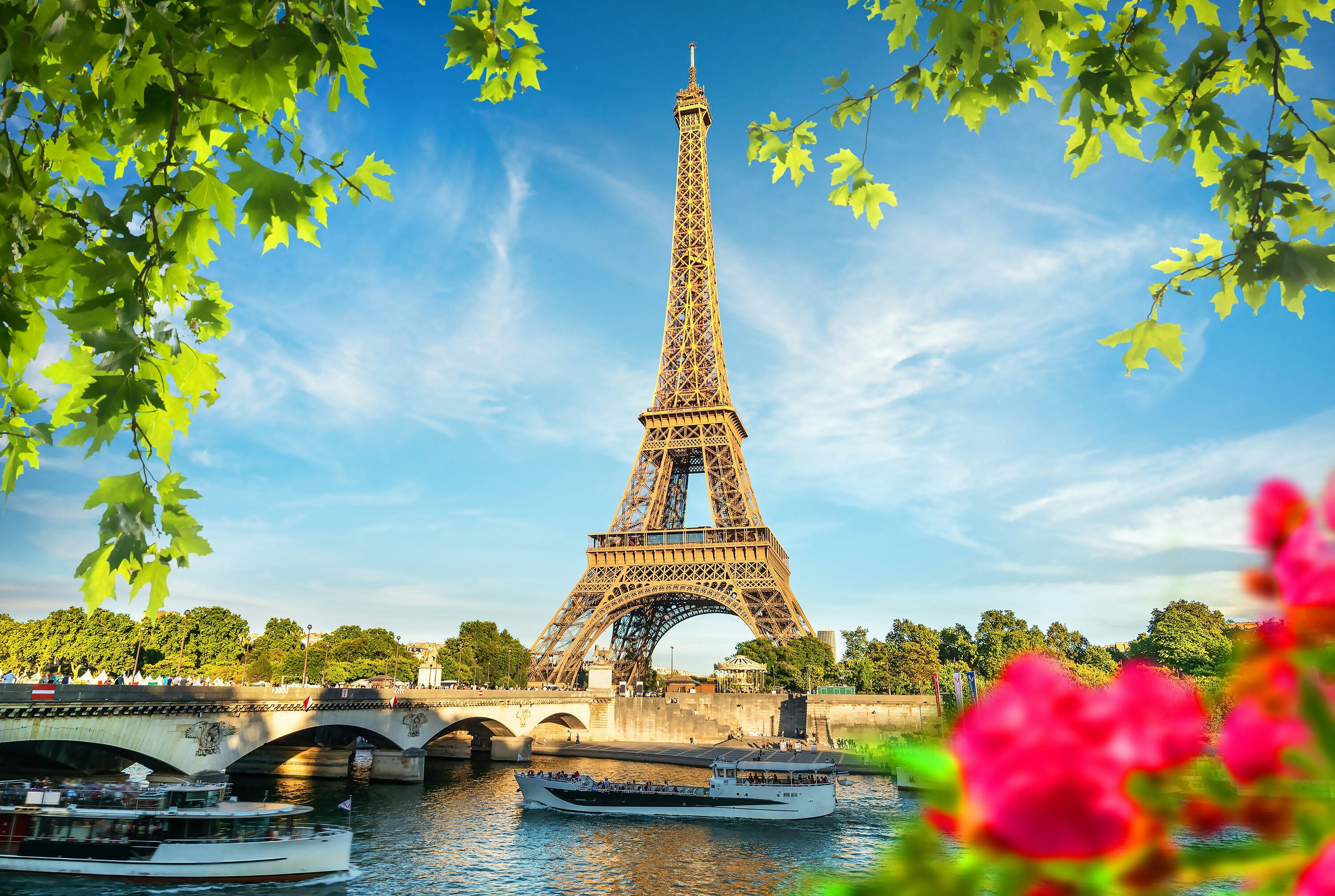 Vols tenir un tros de la Torre Eiffel? Ara pots comprar-lo en una subhasta