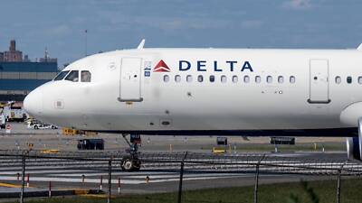 Delta Ends Beverage and Snack Service on 450 Flights: Find Out Which