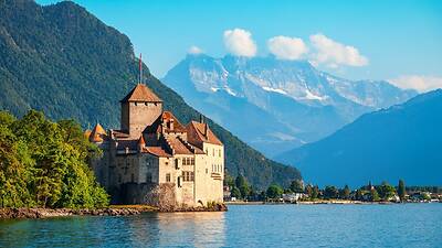 The UK Is Set to Get Direct Trains to One of Europe’s Most Beautiful ...