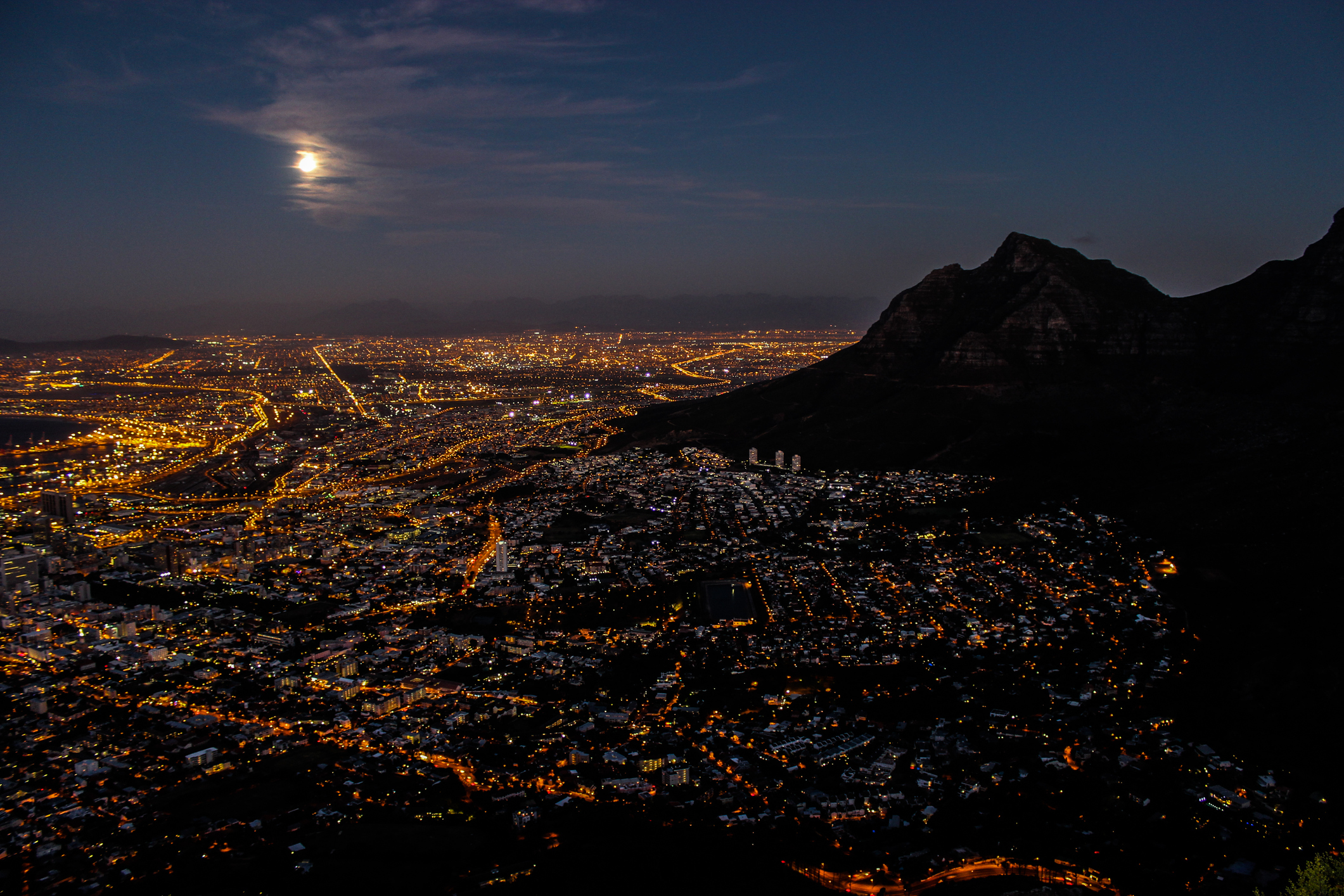 Full Blue Moon over Cape Town coming, but is it really blue?