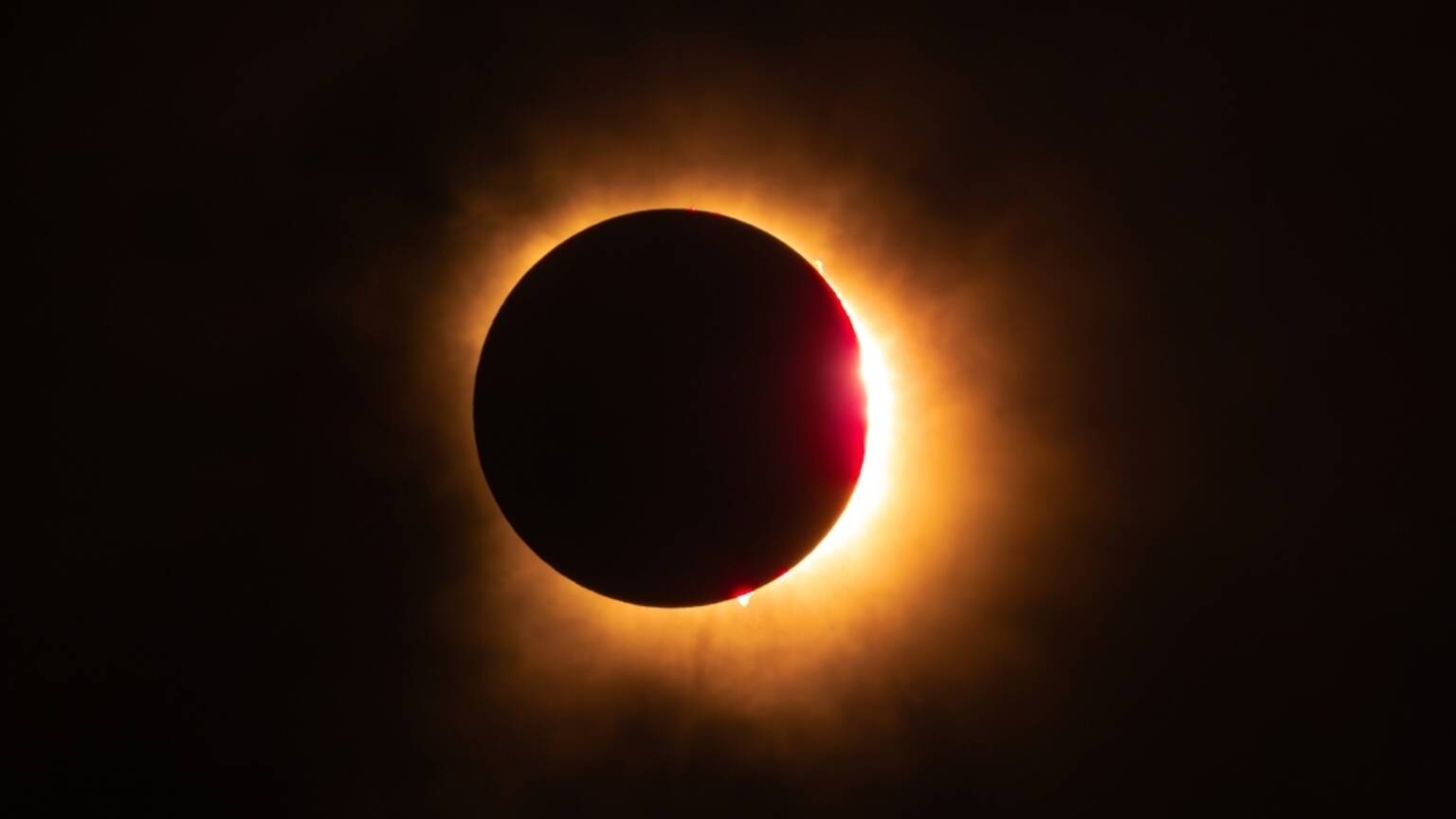 A Spectacular Solar Eclipse Will be Visible in the UK This Summer: Date ...