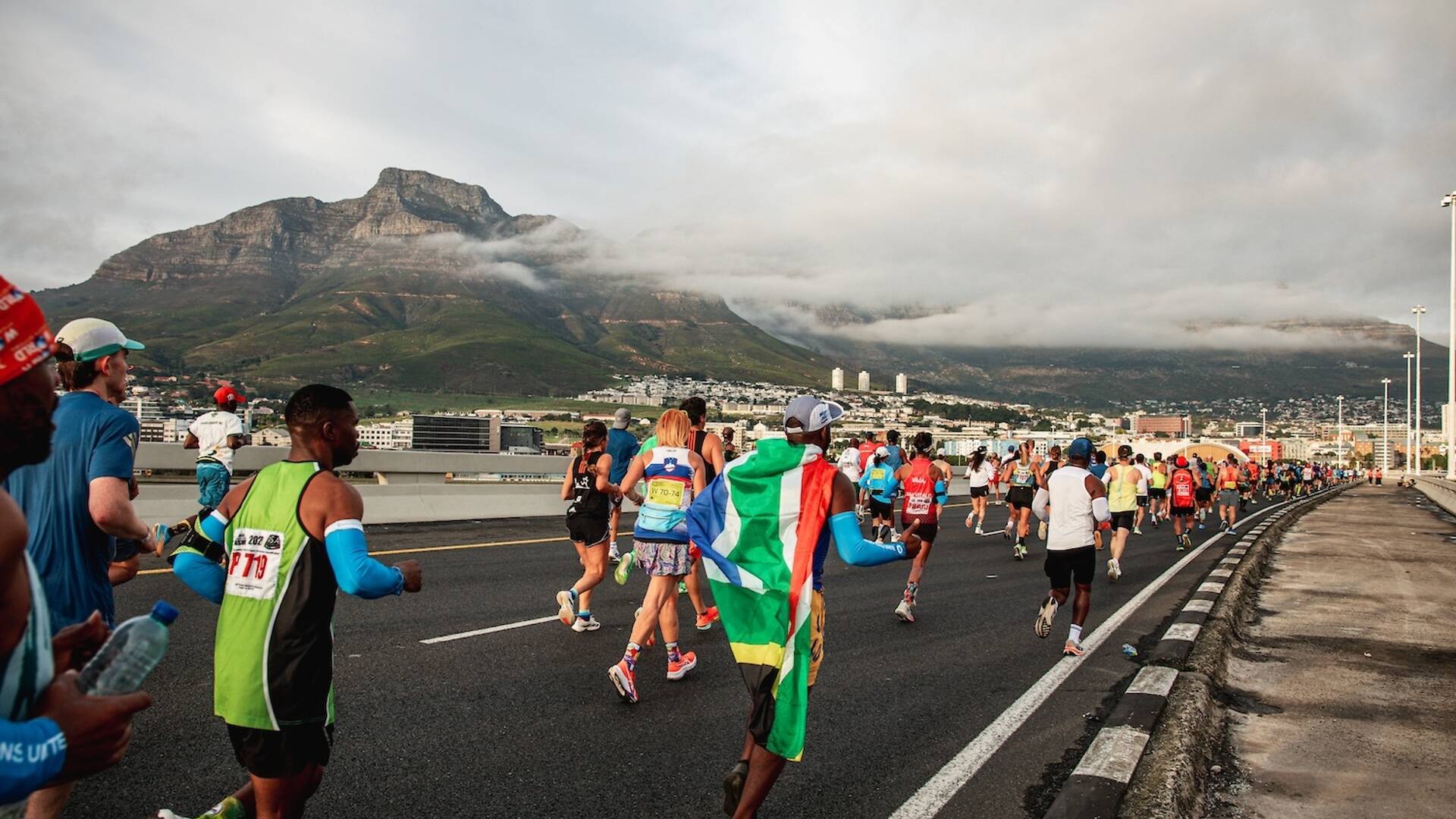BREAKING NEWS: Cape Town makes history as Africa's first World Marathon ...