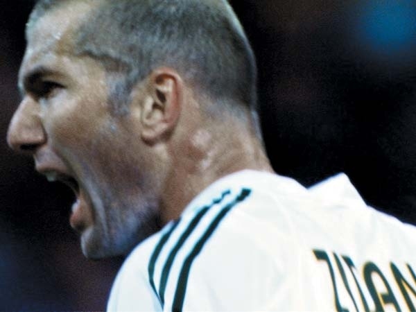 Zidane: A 21st Century Portrait 2006, directed by Philippe Parreno and ...