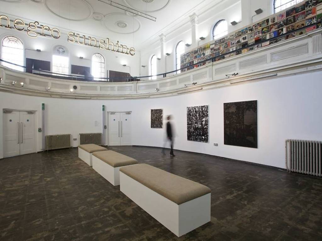 50 Best Art Galleries In London, From Institutions To Tiny Exhibition ...