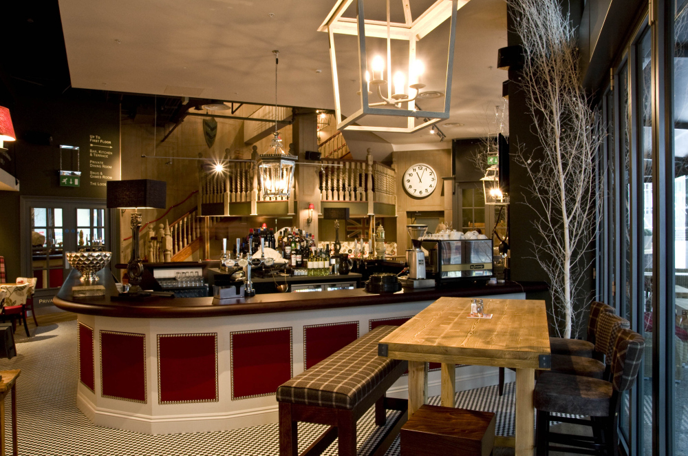 The Bull | Bars and pubs in Shepherd’s Bush, London