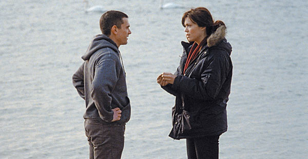 Dedication 2007, directed by Justin Theroux | Film review