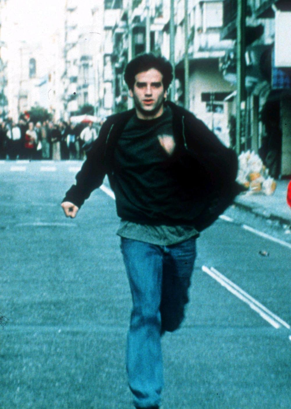 Lost Embrace 2006, directed by Daniel Burman | Film review