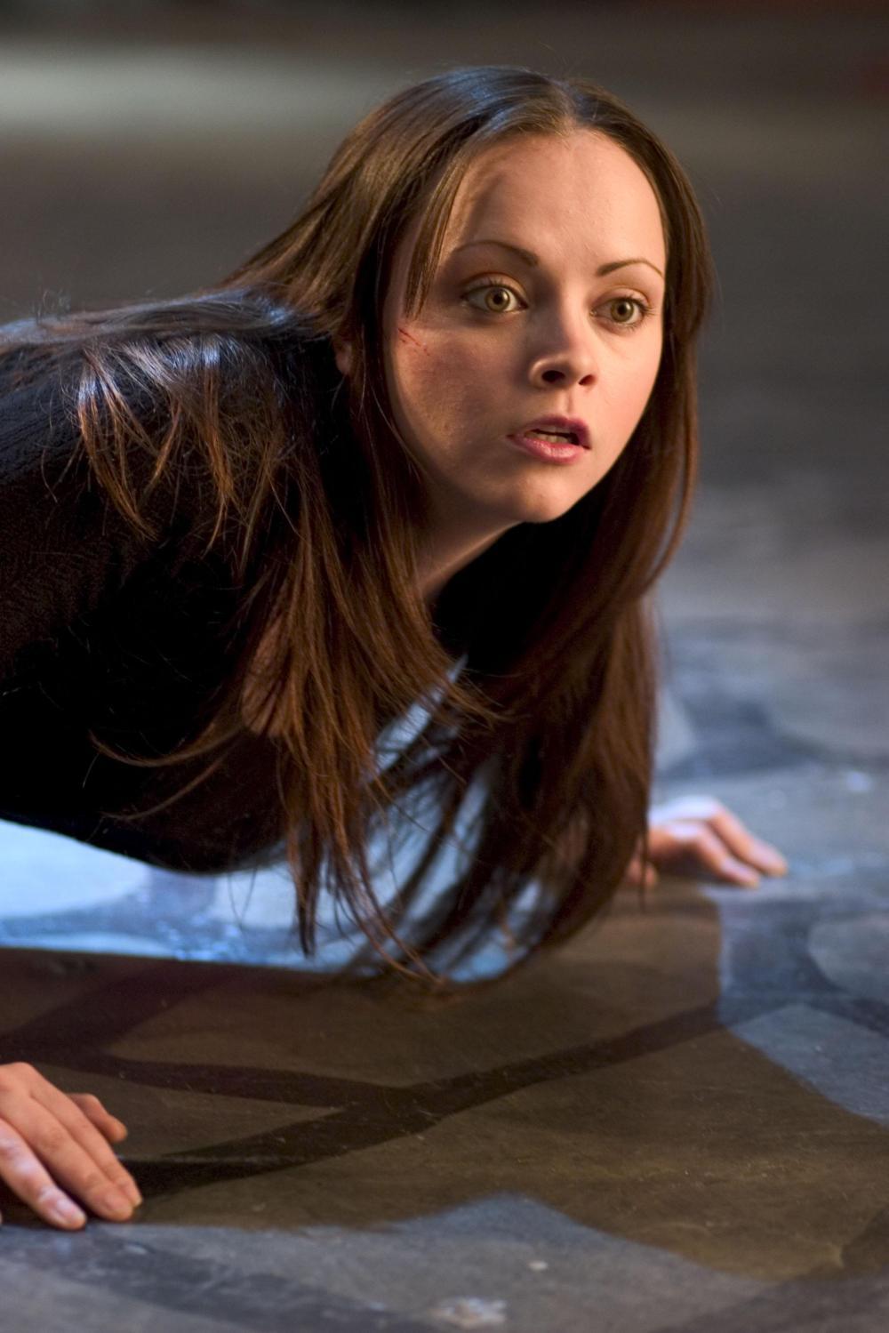 Cursed 2005, directed by Wes Craven | Film review