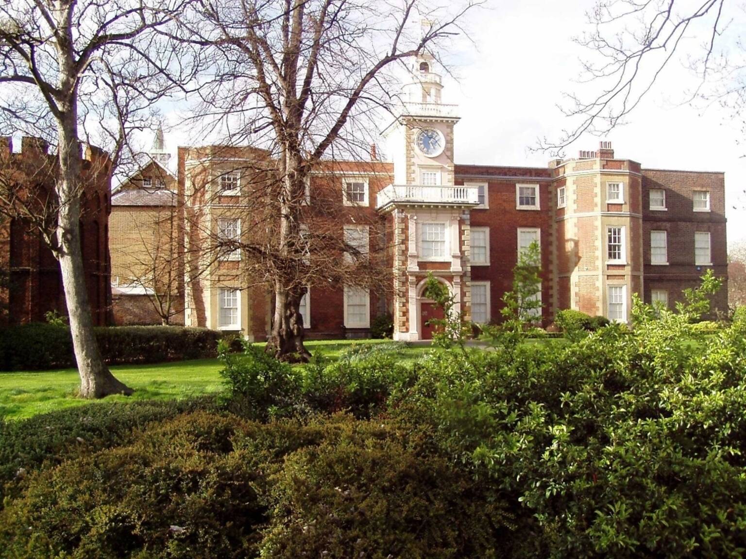 Most Haunted Places To Visit In London: 18 Seriously Spooky London Spots