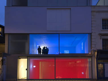 50 Best Art Galleries In London, From Institutions To Tiny Exhibition ...