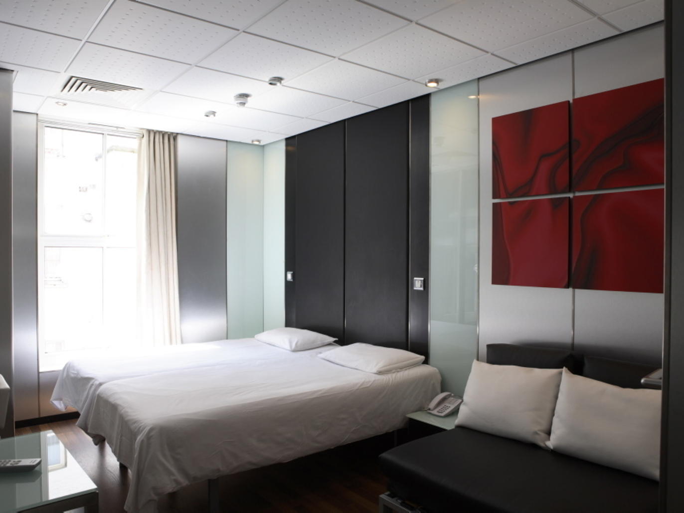 18 Best Cheap Hotels in London | Best Cheap London Hotels for 2024