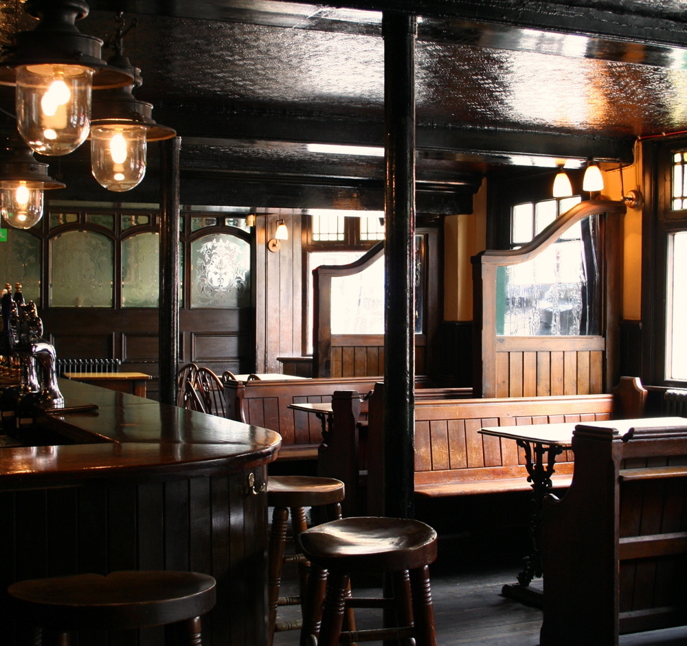 King Edward VII | Bars and pubs in Stratford, London