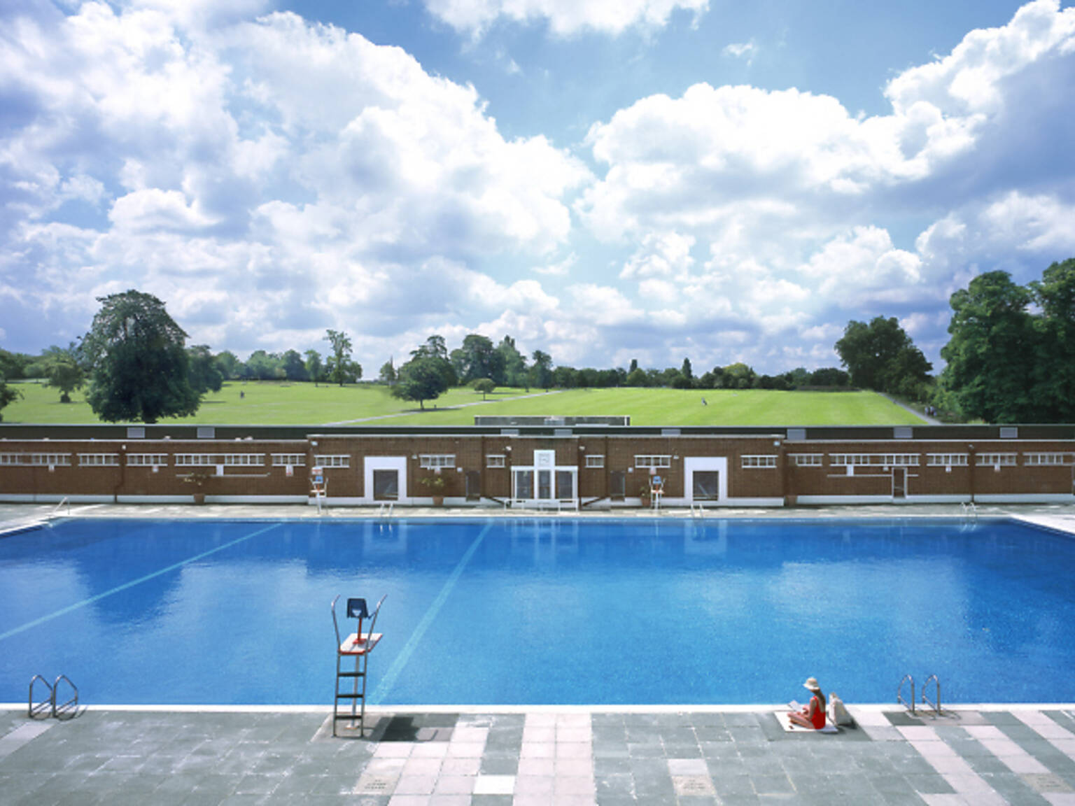London's Best Swimming Pools | 27 London Pools and Lidos For Super Swimmers