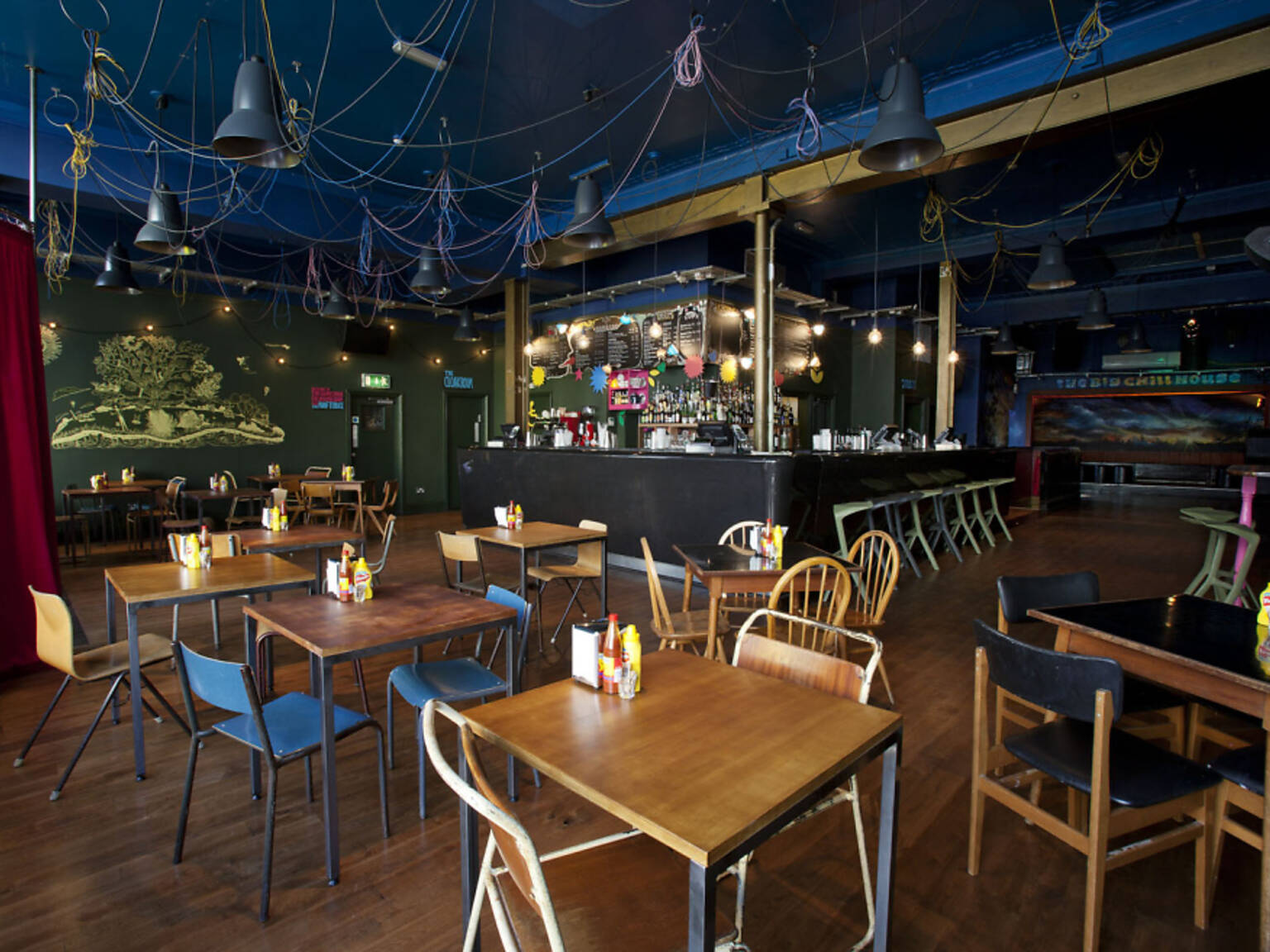 12 Best Bars In King’s Cross | Ultimate Guide To King’s Cross Drinking