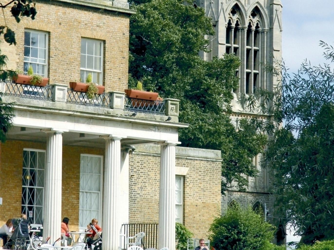 Walking the Capital Ring – a 70-mile self-guided walk around London