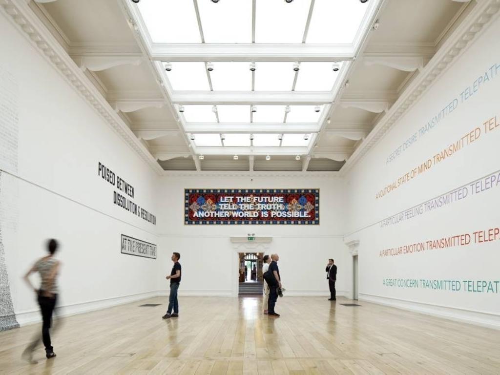 Late-night museum opening hours in London – Museums and attractions in ...