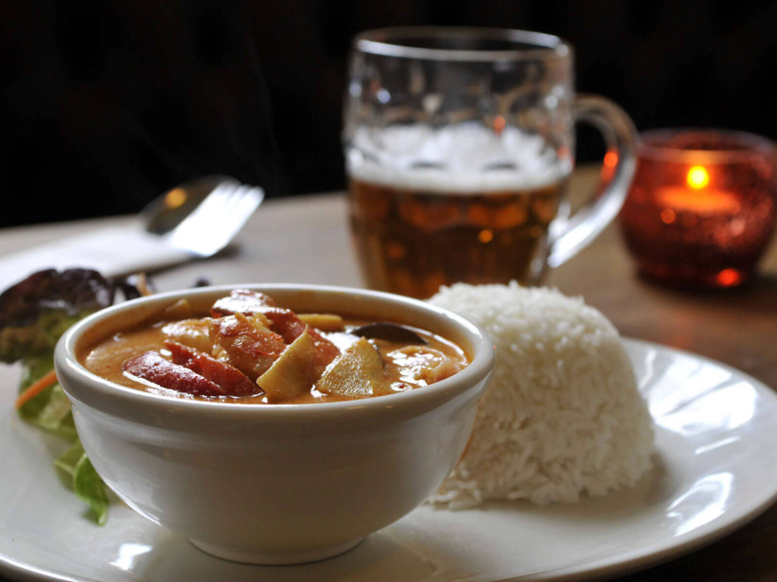 19 Best Pubs in Hackney | Tempting East London Boozers